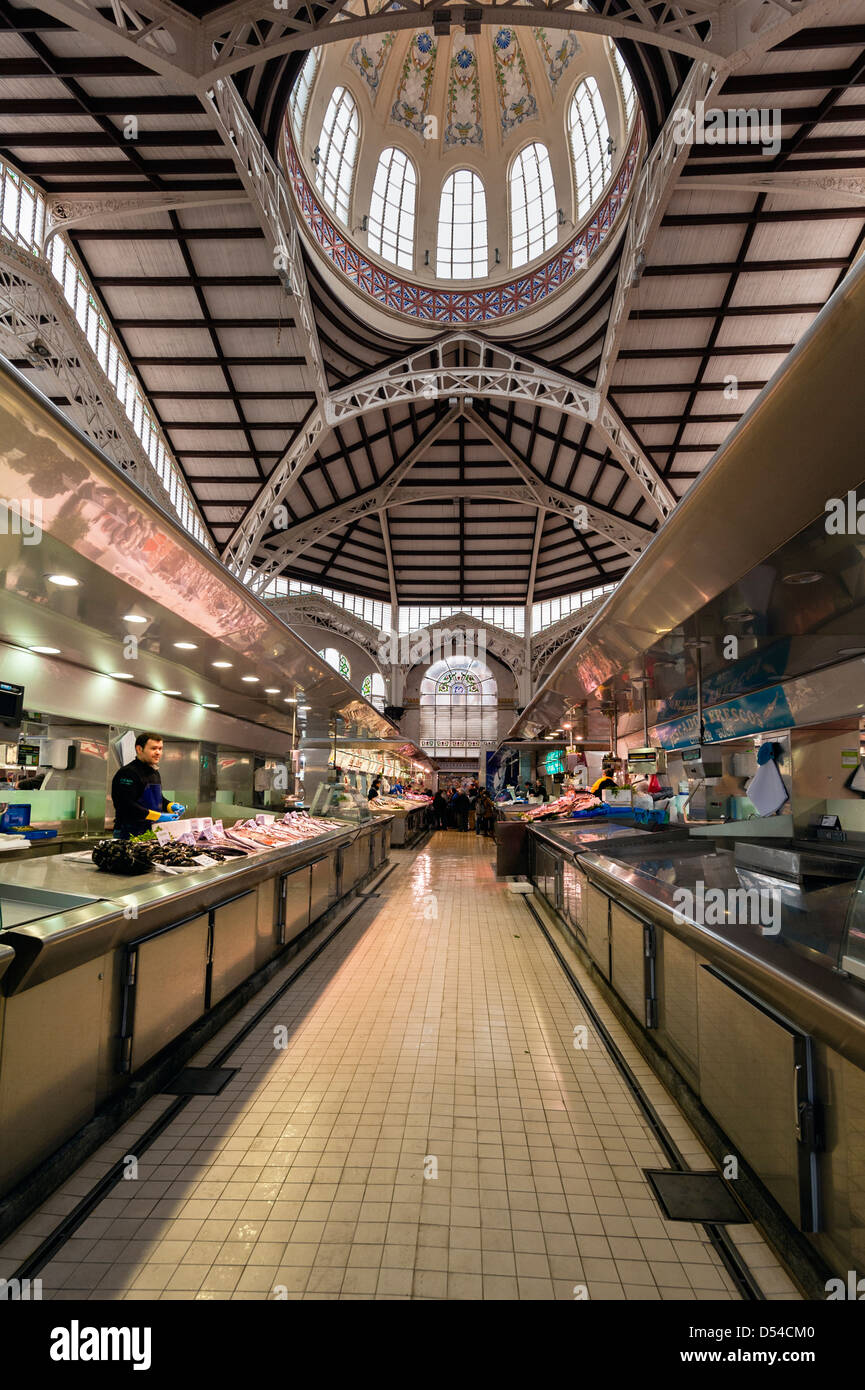 Fresh fish valencia central market -Fotos und -Bildmaterial in hoher ...
