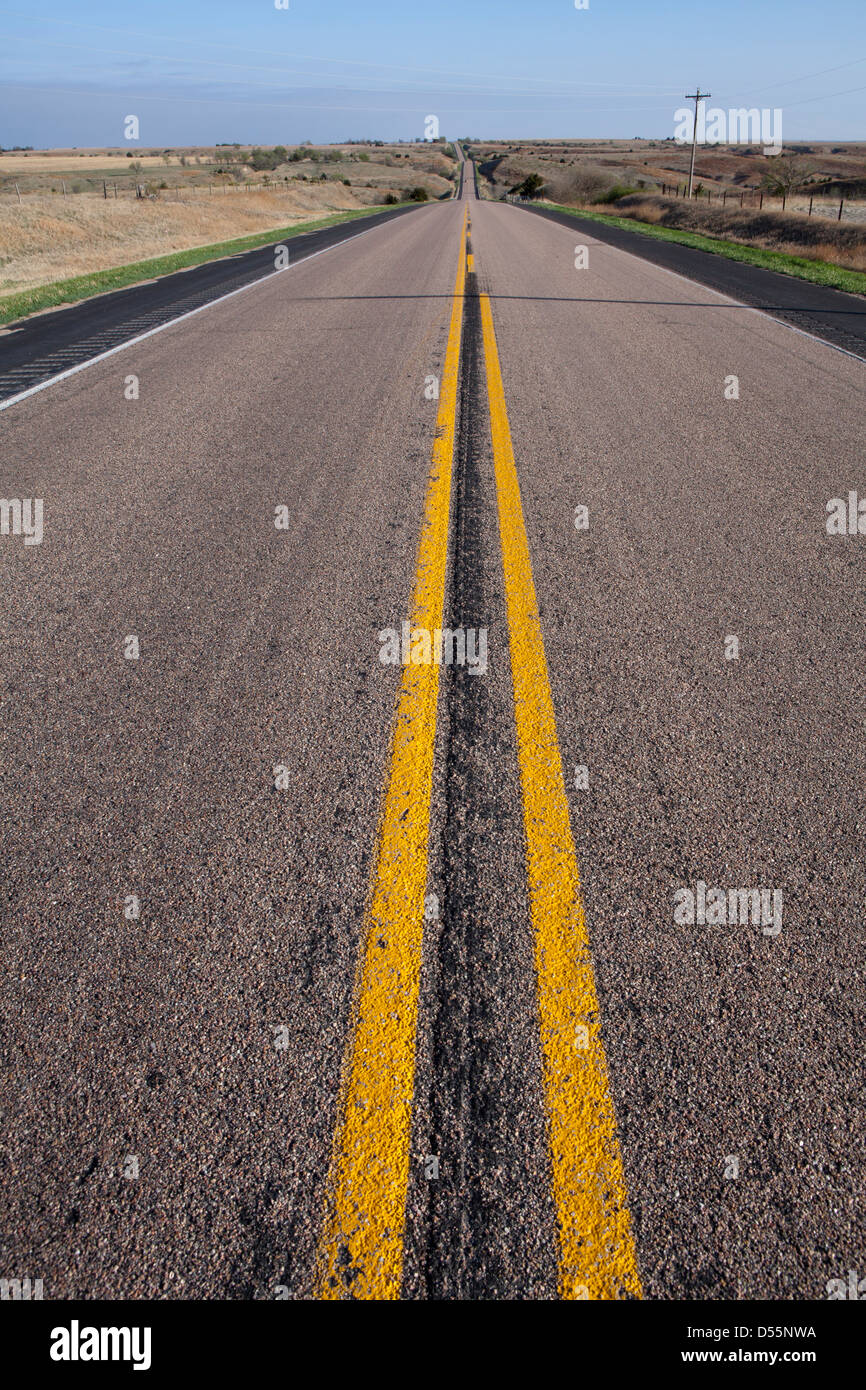 Doppelte blaue linie -Fotos und -Bildmaterial in hoher Auflösung – Alamy