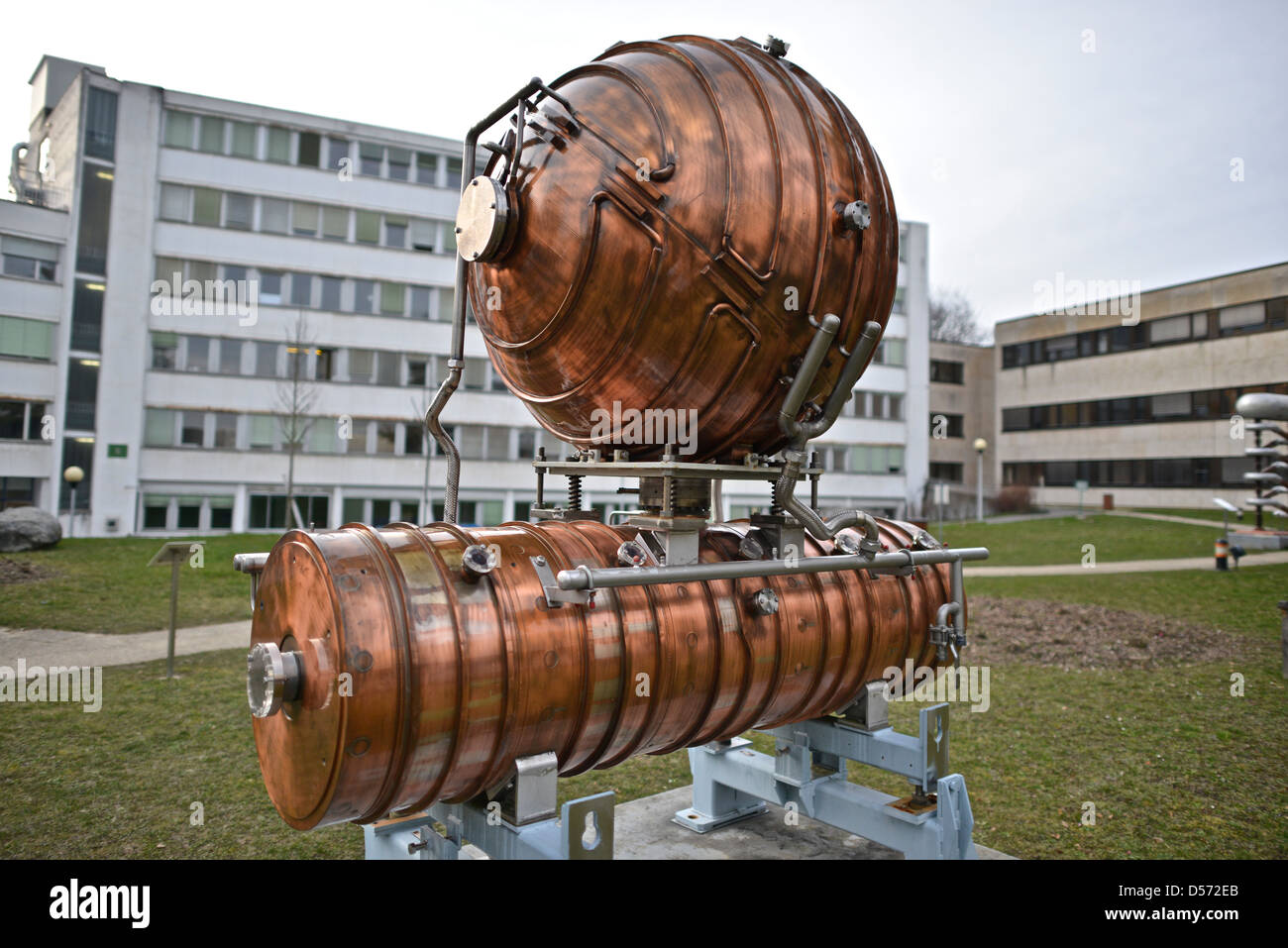 Ist das größte teilchenphysiklabor der welt -Fotos und -Bildmaterial in ...