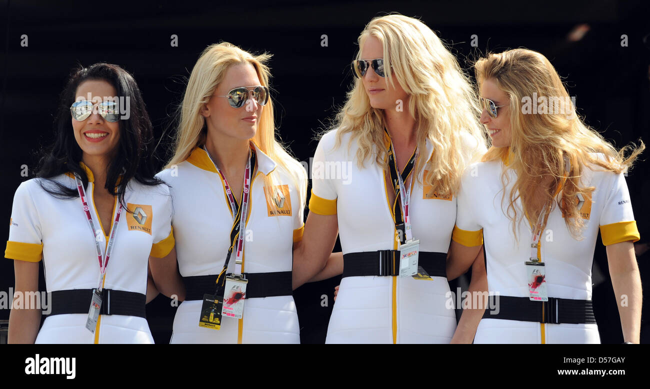 Grid Girls Auf Dem Stadtkurs Von Monte Carlo Monaco 15 Mai 2010 Vettel Startet Von Der