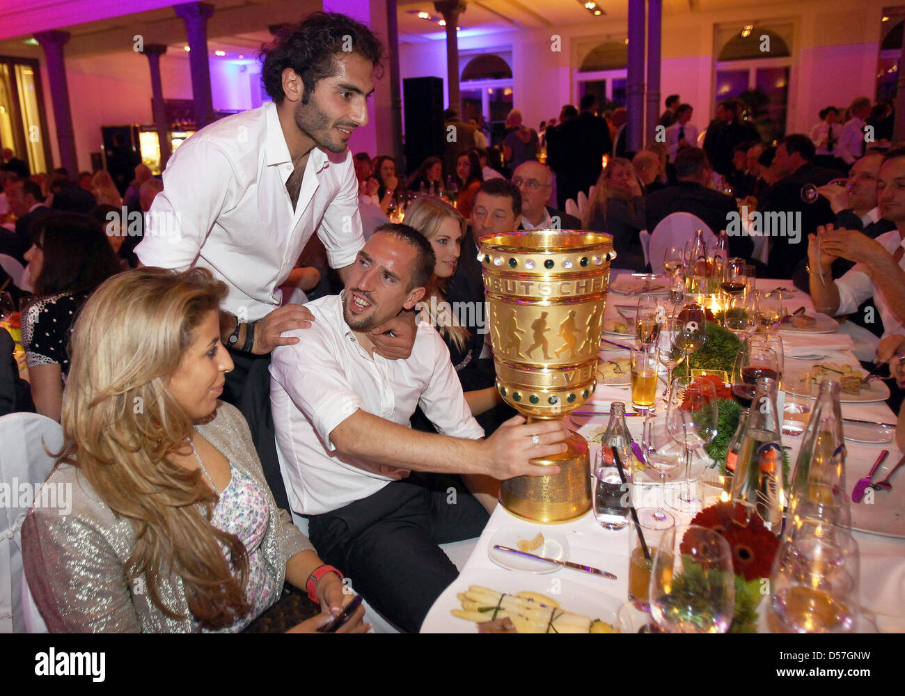 Munichs franck ribery wife wahiba -Fotos und -Bildmaterial in hoher ...
