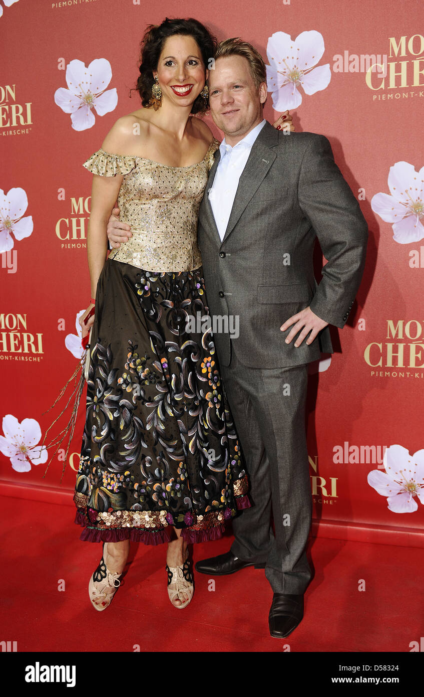 Lola Paltinger und Ralph Brock bei Mon Chéri Barbara Tag im Mueller ...