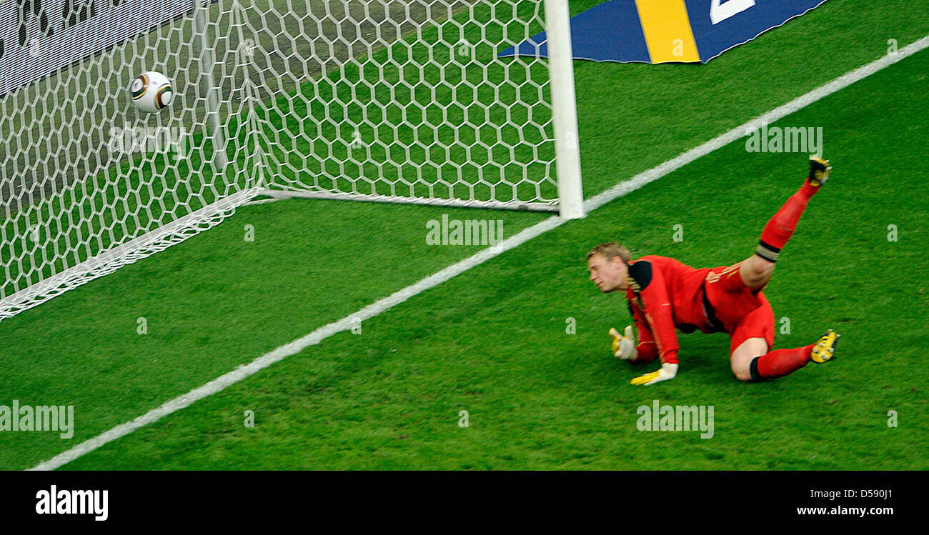 Bosnien und herzegowina ball im netz -Fotos und -Bildmaterial in hoher ...