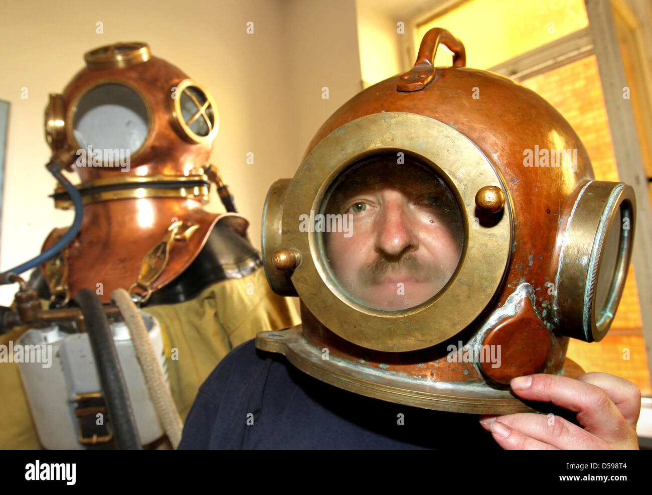 Rolf Schmeckel, der Vorsitzende des standard Tauchclub Ostsee e.V ...