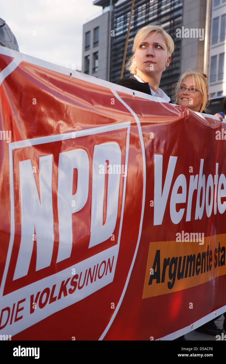 Npd bann npd mitglieder -Fotos und -Bildmaterial in hoher Auflösung – Alamy