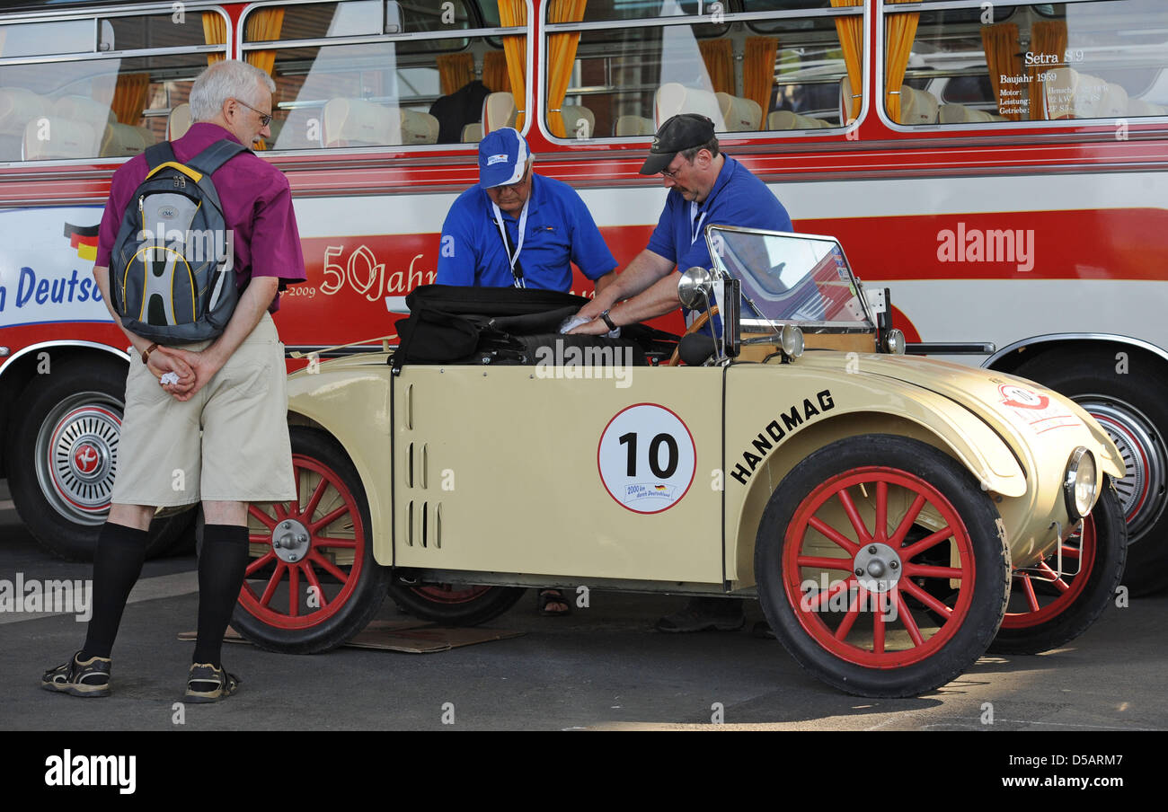 Hanomag auto -Fotos und -Bildmaterial in hoher Auflösung – Alamy