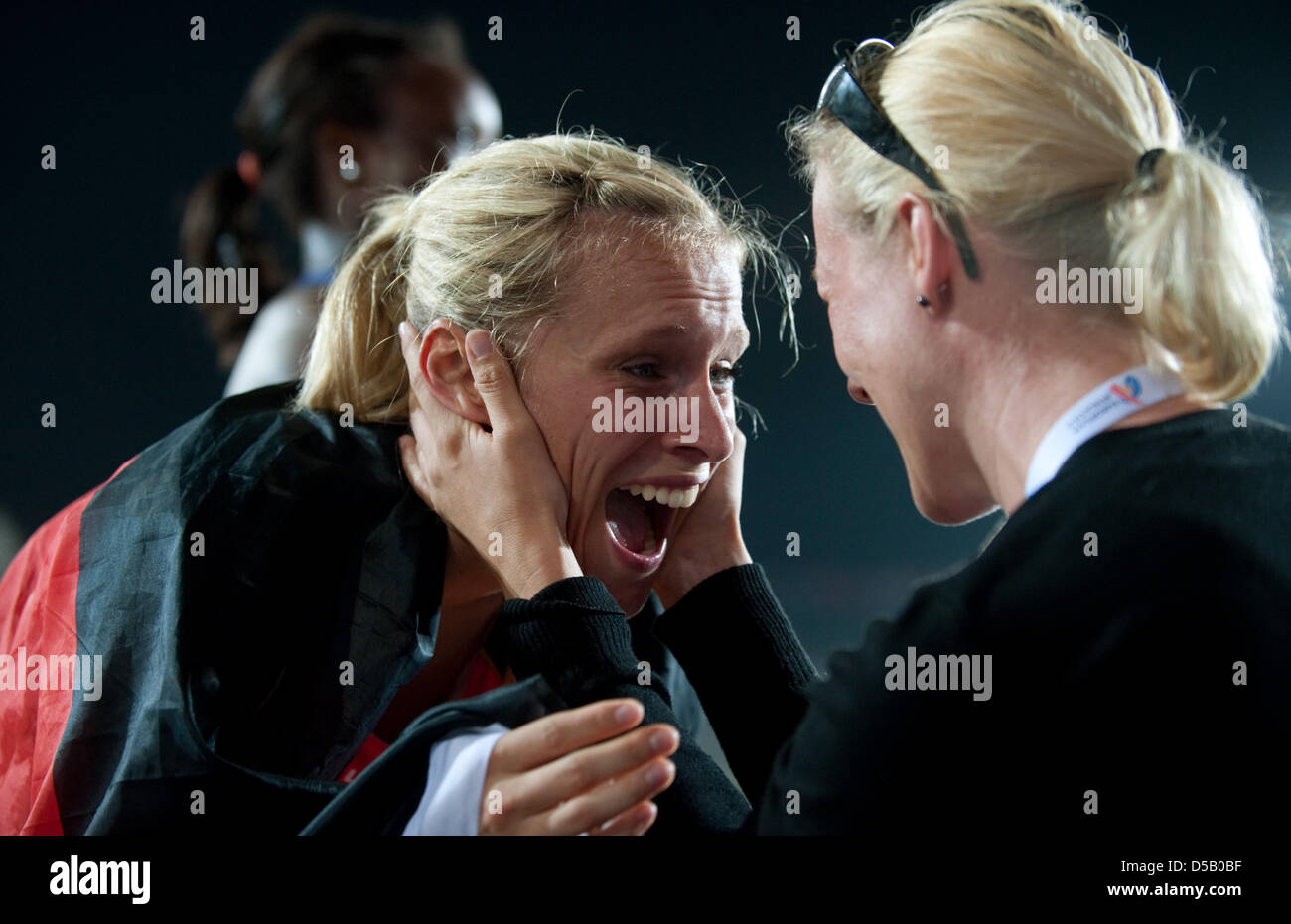 Deutsche Läufer Verena Sailer ist ekstatisch nach ihrem Sieg im 100 ...