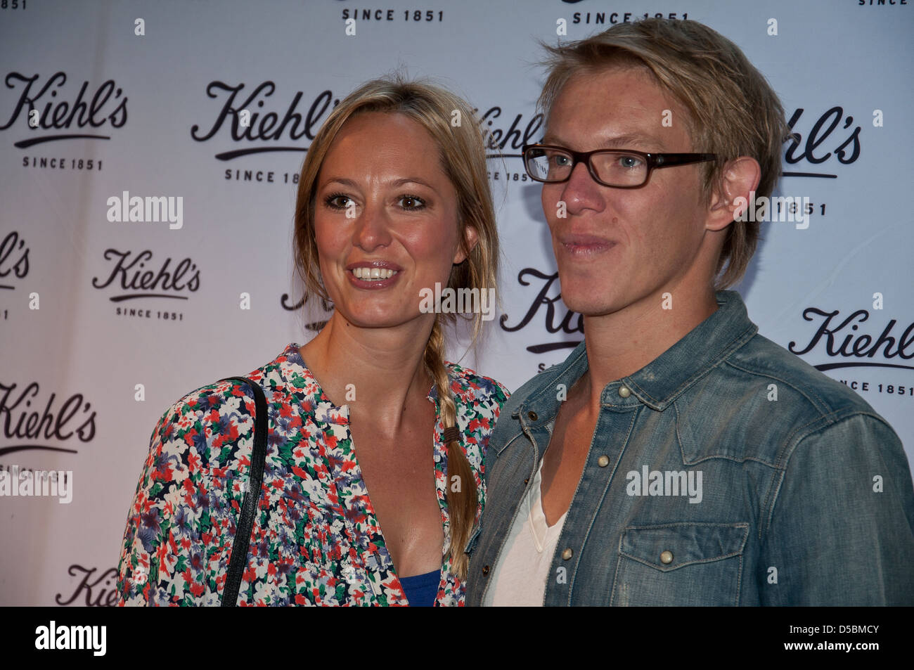 Simon Gosejohann und Angela Finger-Erben bei Kiehl's Charity Vernissage ...