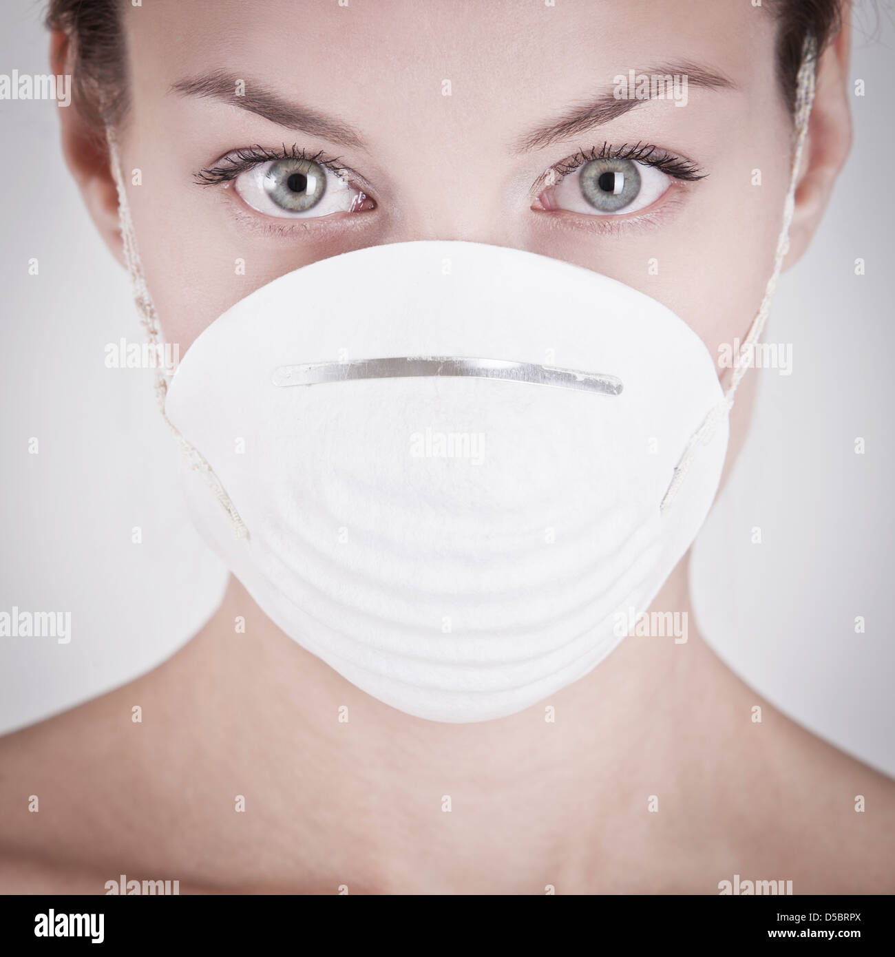 Protecting oneself -Fotos und -Bildmaterial in hoher Auflösung – Alamy