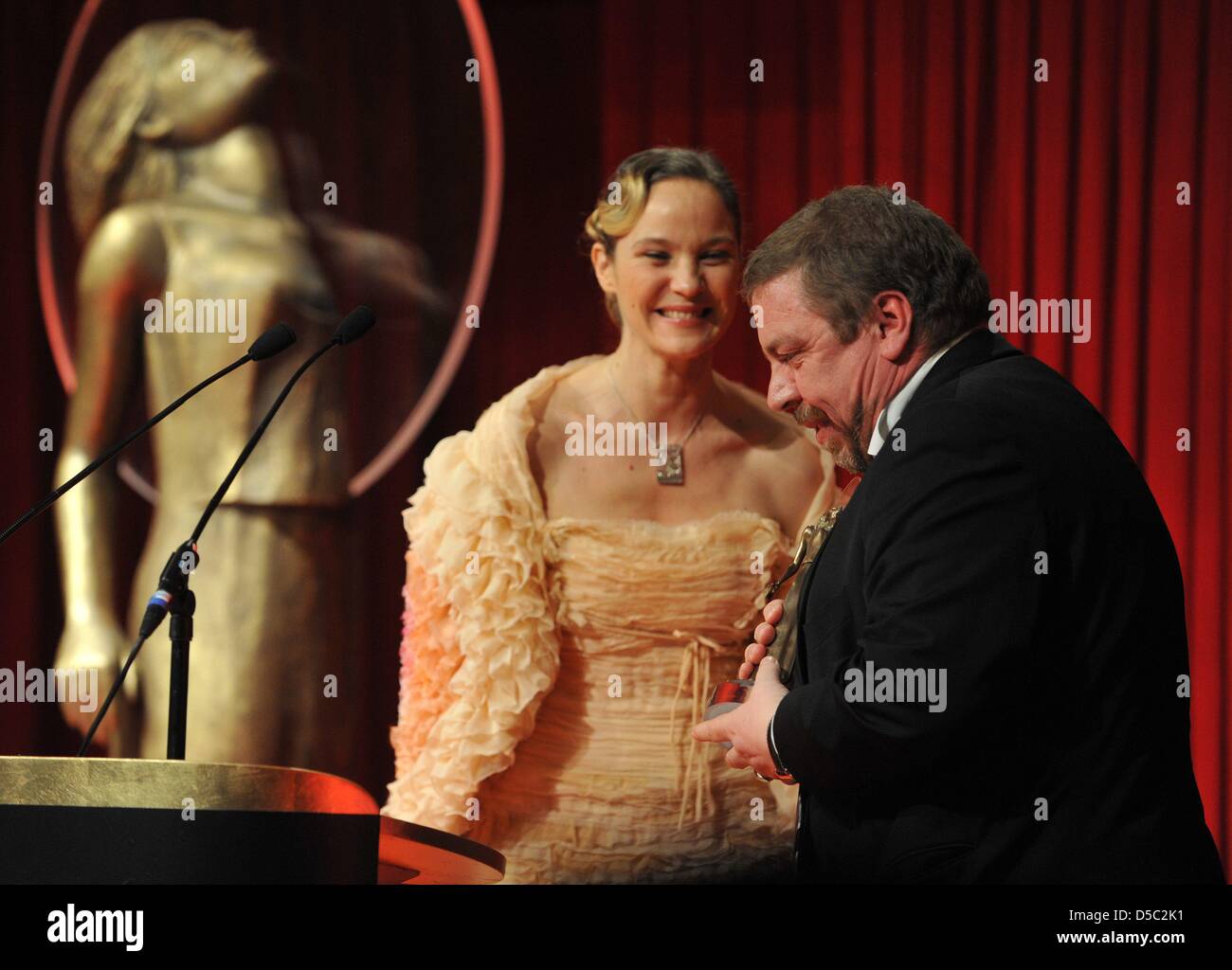 Hain actress -Fotos und -Bildmaterial in hoher Auflösung – Alamy