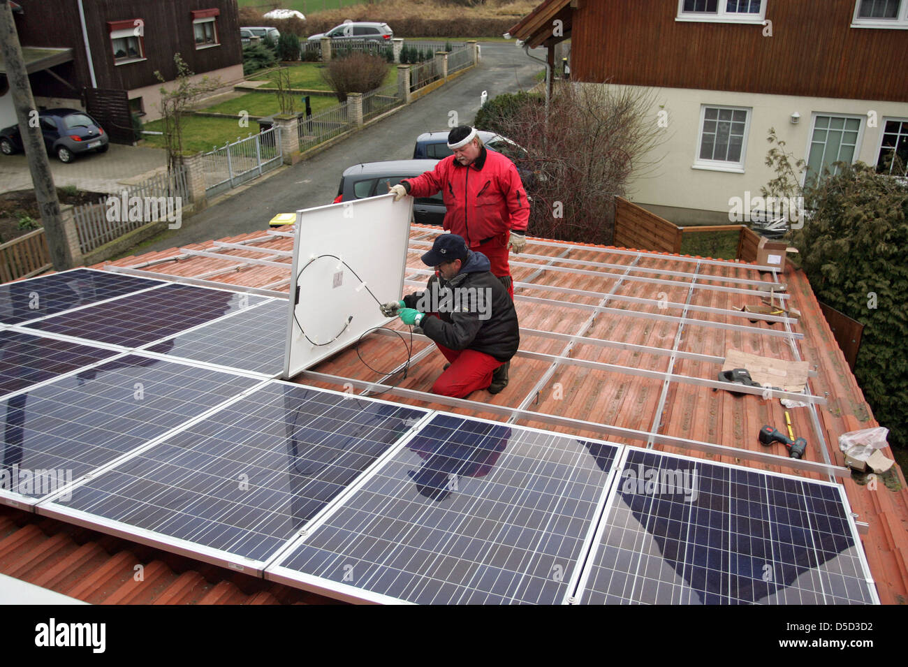 Solardach system -Fotos und -Bildmaterial in hoher Auflösung – Alamy
