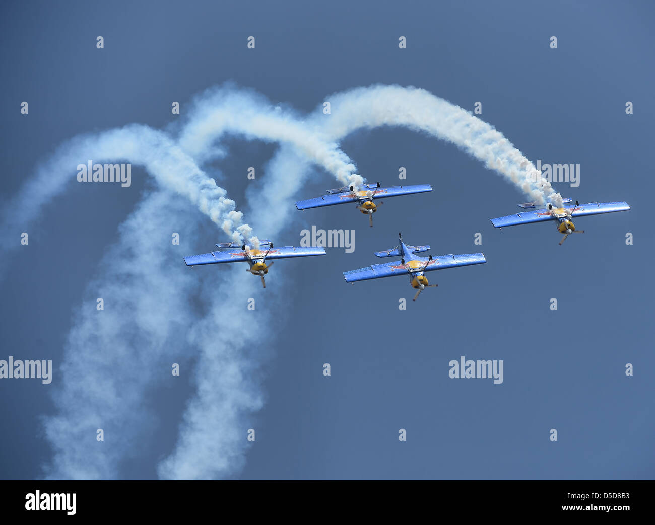 Red bull display team -Fotos und -Bildmaterial in hoher Auflösung – Alamy