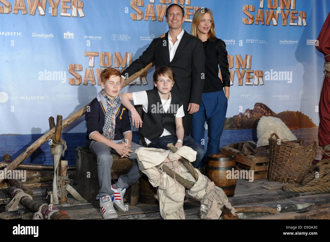 Benno Fuermann, Heike Makatsch, Louis Hofmann und Leon Seidel die ...