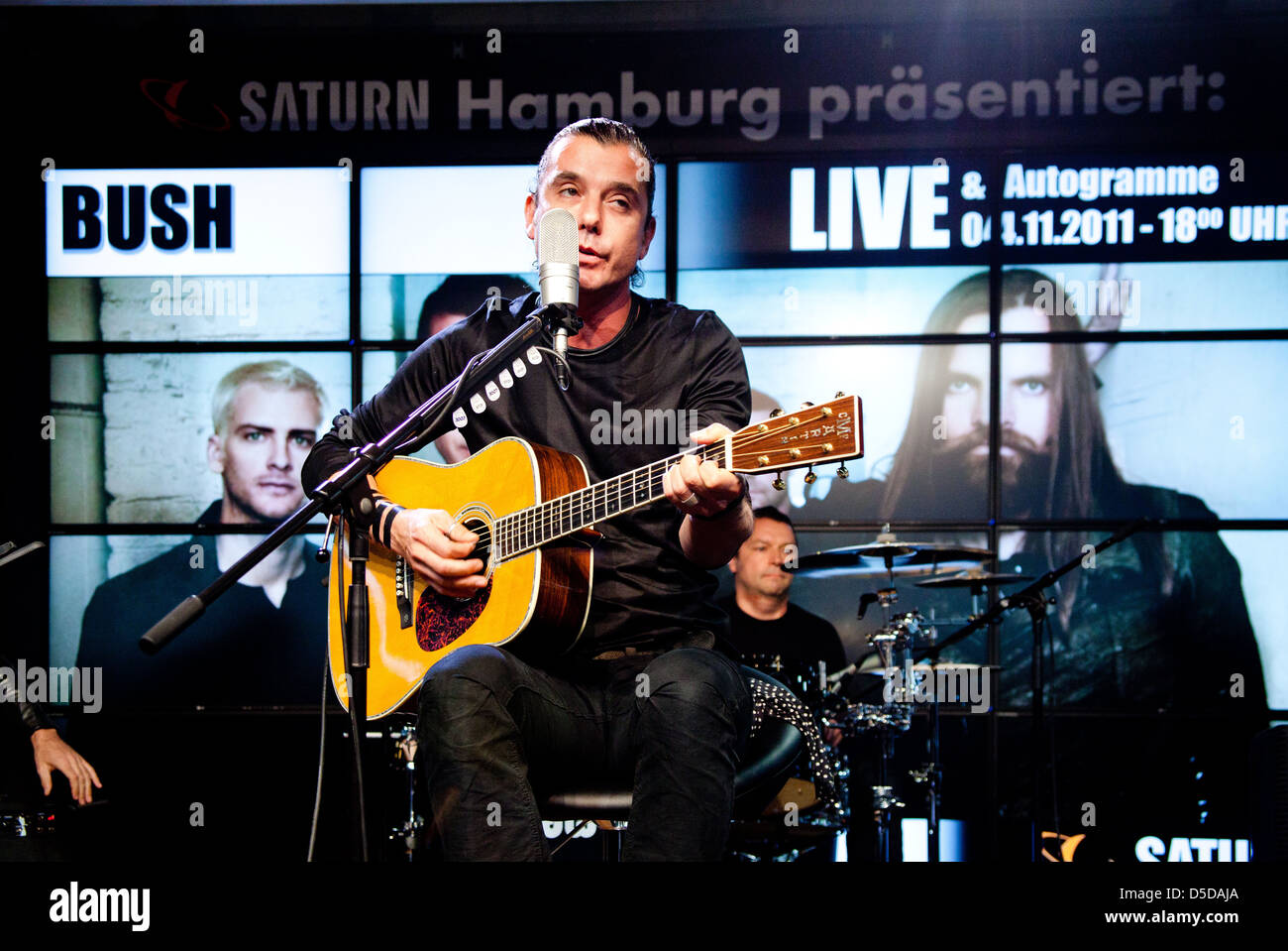 Gavin rossdale band bush performing -Fotos und -Bildmaterial in hoher ...