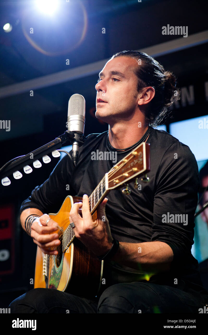Gavin rossdale band bush performing -Fotos und -Bildmaterial in hoher ...