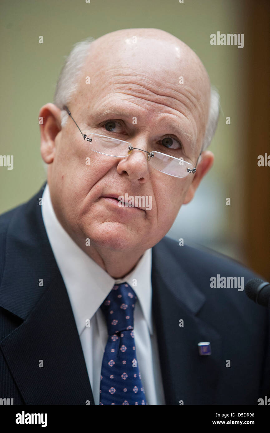 Daniel akerson -Fotos und -Bildmaterial in hoher Auflösung – Alamy