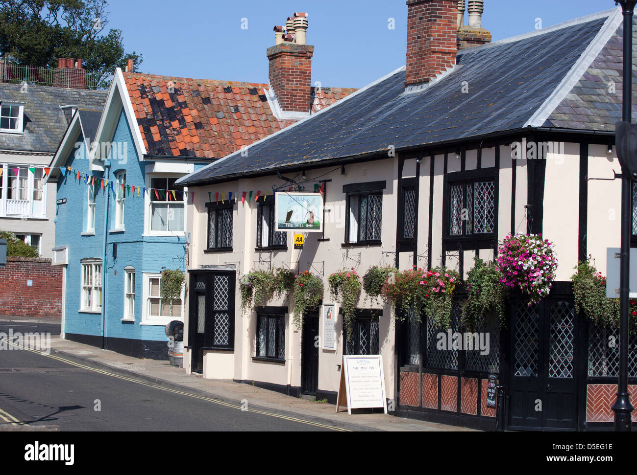 The mill inn -Fotos und -Bildmaterial in hoher Auflösung – Alamy