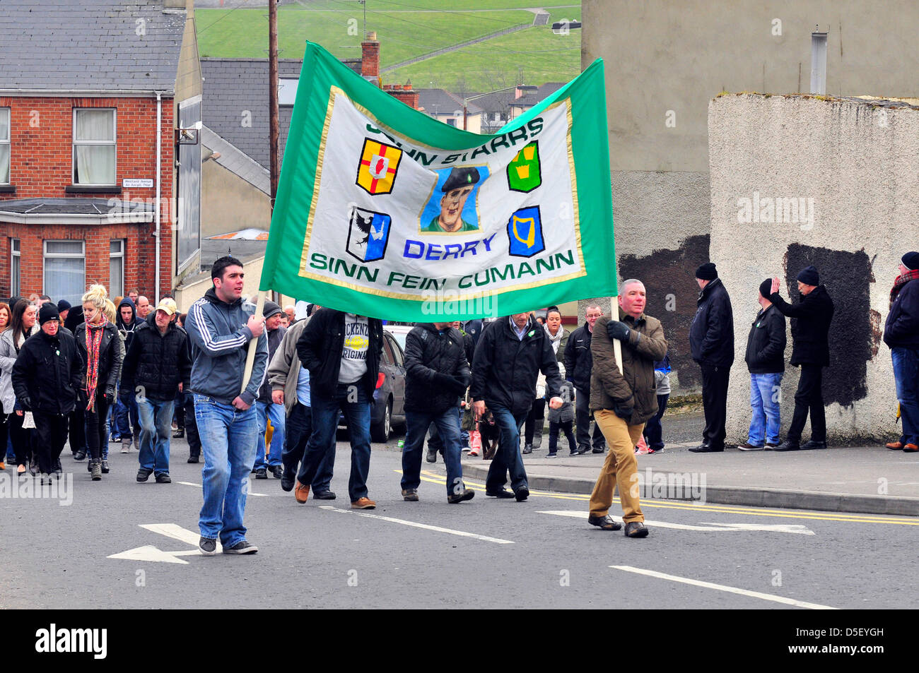 Irish Republican Parade Stockfotos und -bilder Kaufen - Alamy