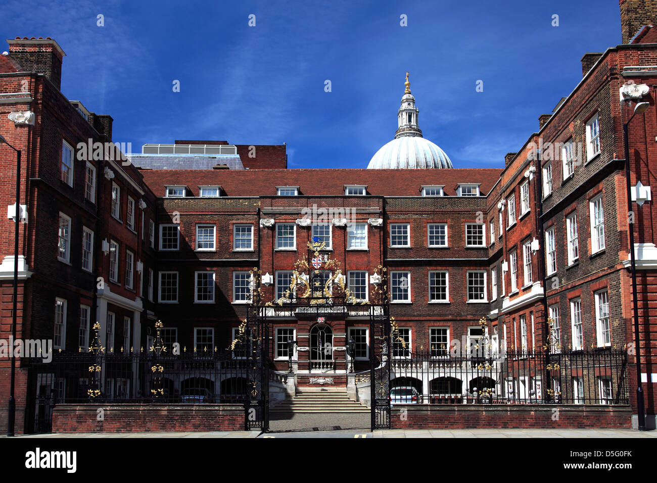 College of arms -Fotos und -Bildmaterial in hoher Auflösung – Alamy