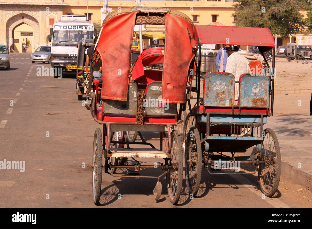 Indien zyklus rikscha -Fotos und -Bildmaterial in hoher Auflösung – Alamy