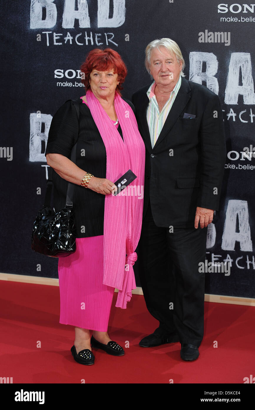 Regina Ziegler und ihr Mann Wolf Gremm bei der Deutschlandpremiere von ...