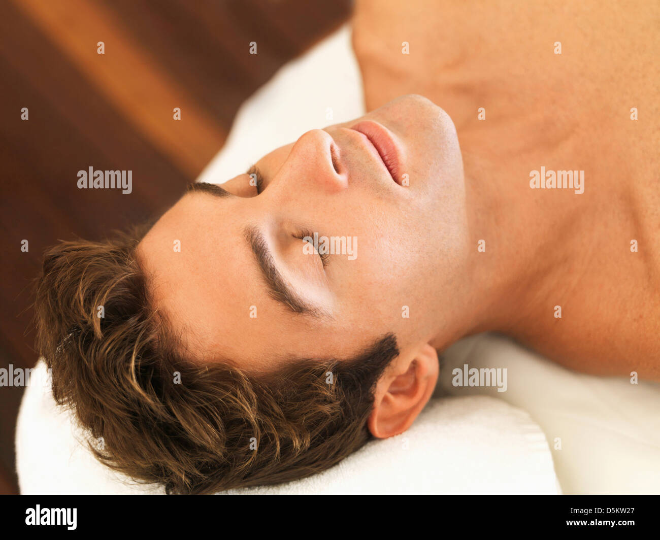 Spa mann -Fotos und -Bildmaterial in hoher Auflösung – Alamy
