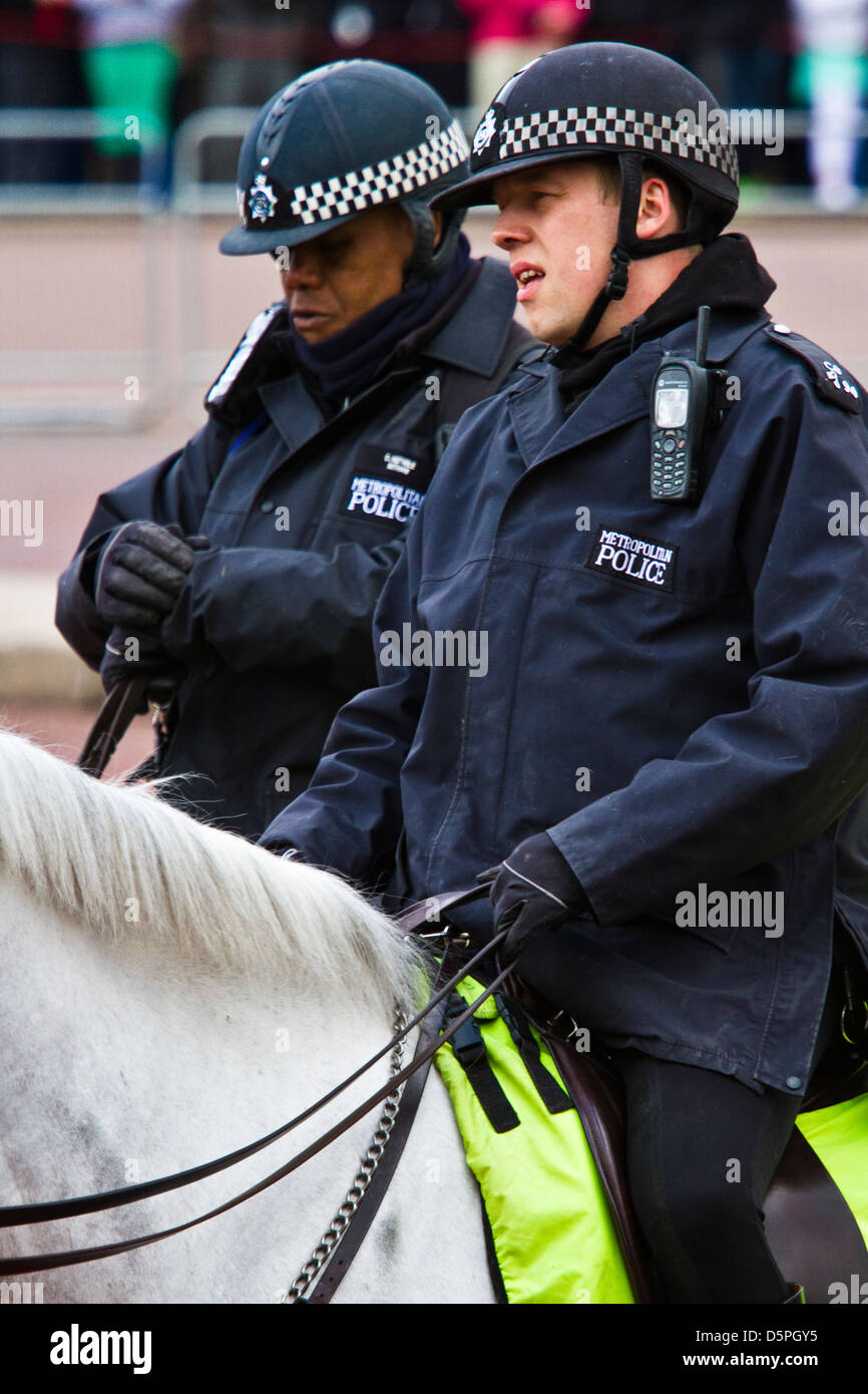 Traf polizei sicherheit polizeioffizier london -Fotos und -Bildmaterial ...