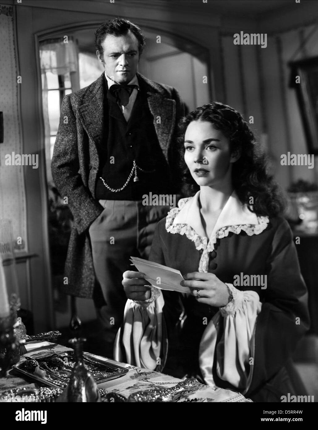Madame bovary 1949 jennifer jones Schwarzweiß-Stockfotos und -bilder ...