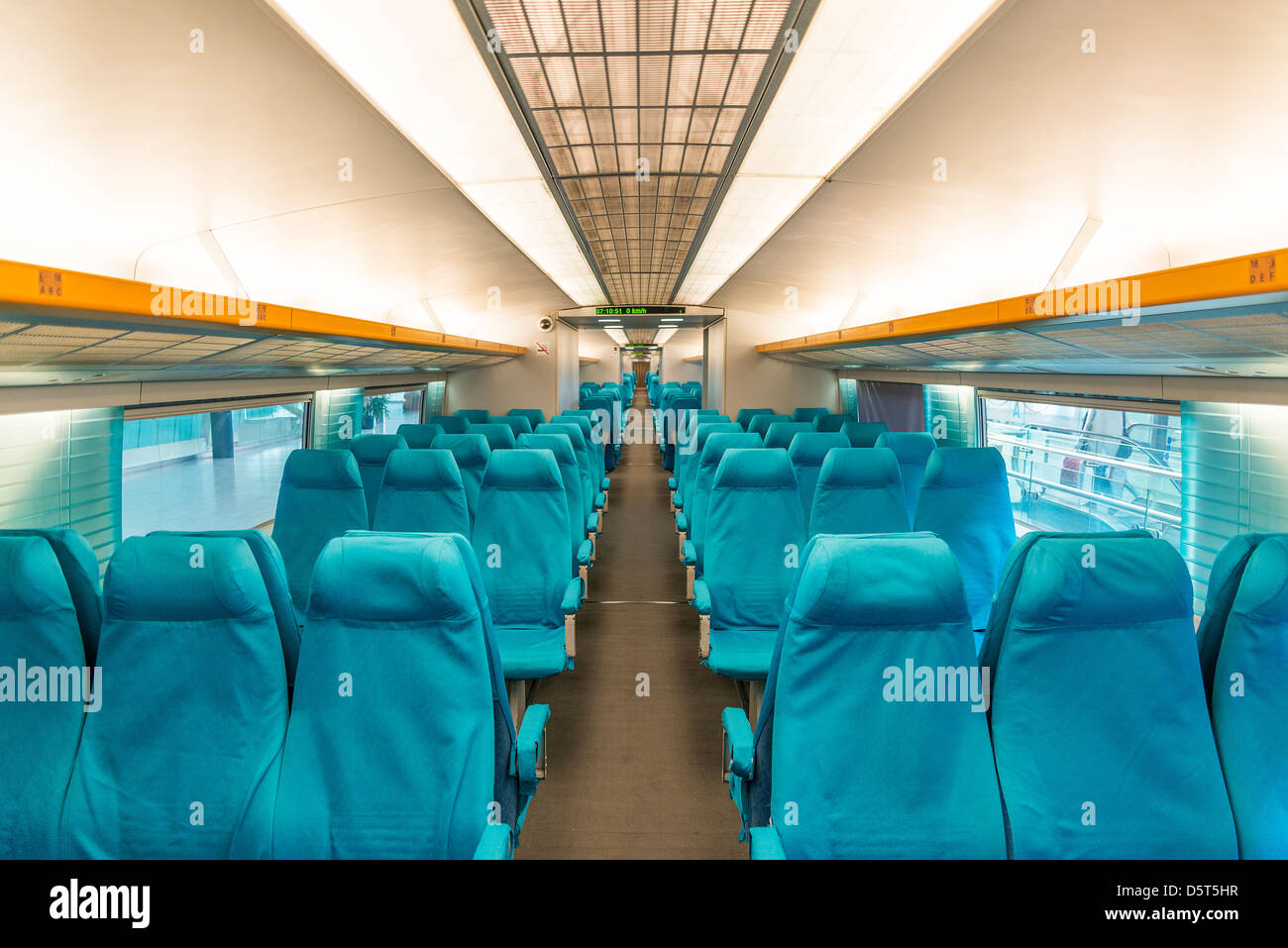 Magnetic levitation trains -Fotos und -Bildmaterial in hoher Auflösung ...