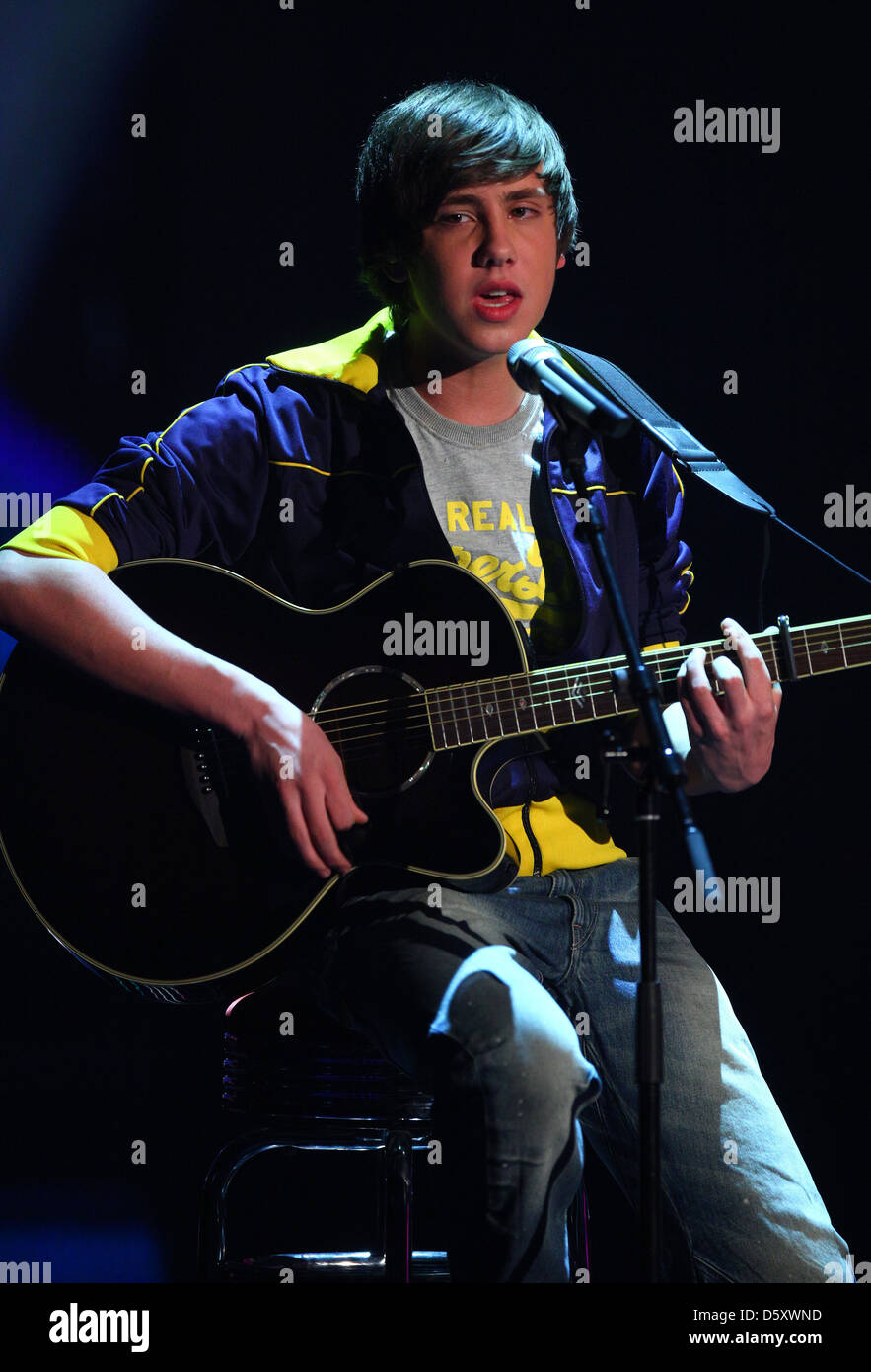 Sebastian Wurth bei "Deutschland Sucht Den Superstar" (DSDS) zeigen in ...