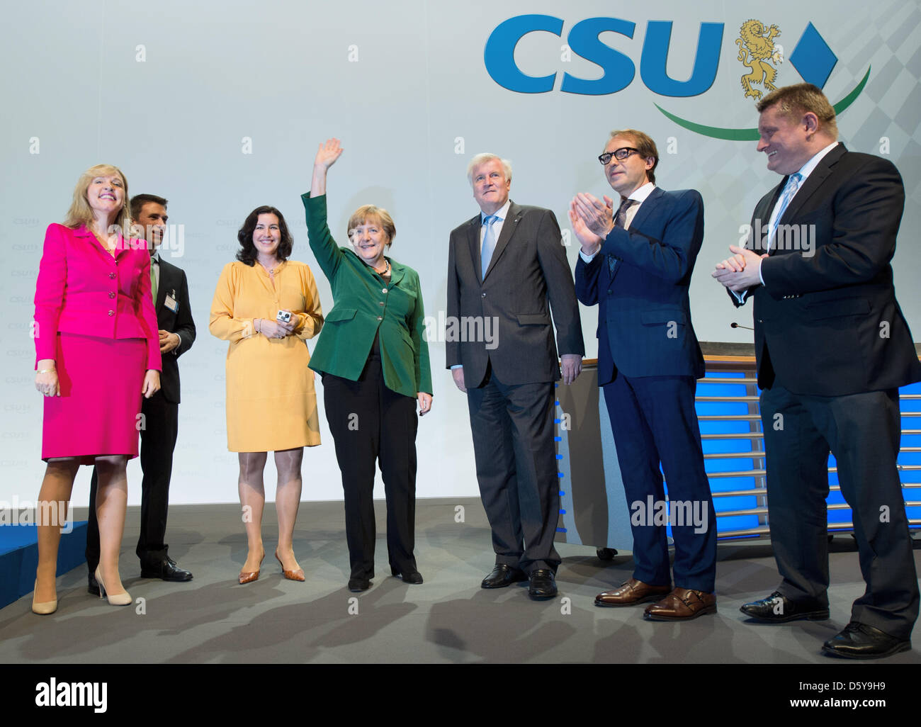 Justizminister von Bayern Beate Merk (L-R), Bundestag Abgeordnete ...