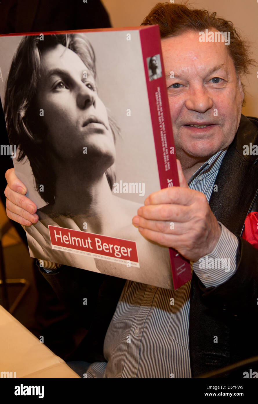 Österreichische Schauspieler Helmut Berger präsentiert sein Buch ...