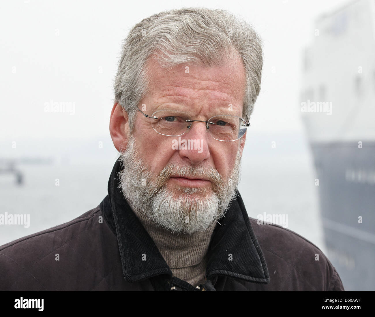 Direktor des GEOMAR Helmholtz-Zentrums für Ocean Research Kiel, Peter ...