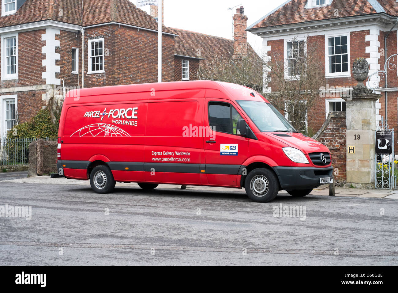 Parcel force -Fotos und -Bildmaterial in hoher Auflösung – Alamy