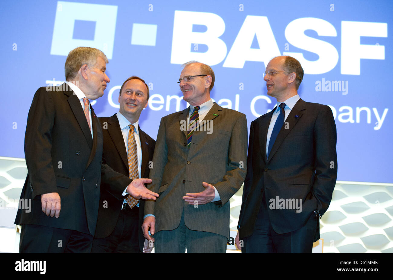 Diversifizierte chemikalien -Fotos und -Bildmaterial in hoher Auflösung ...