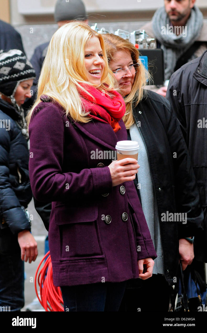 Megan Hilty am Set von "Smash" Dreharbeiten an Originalschauplätzen in ...