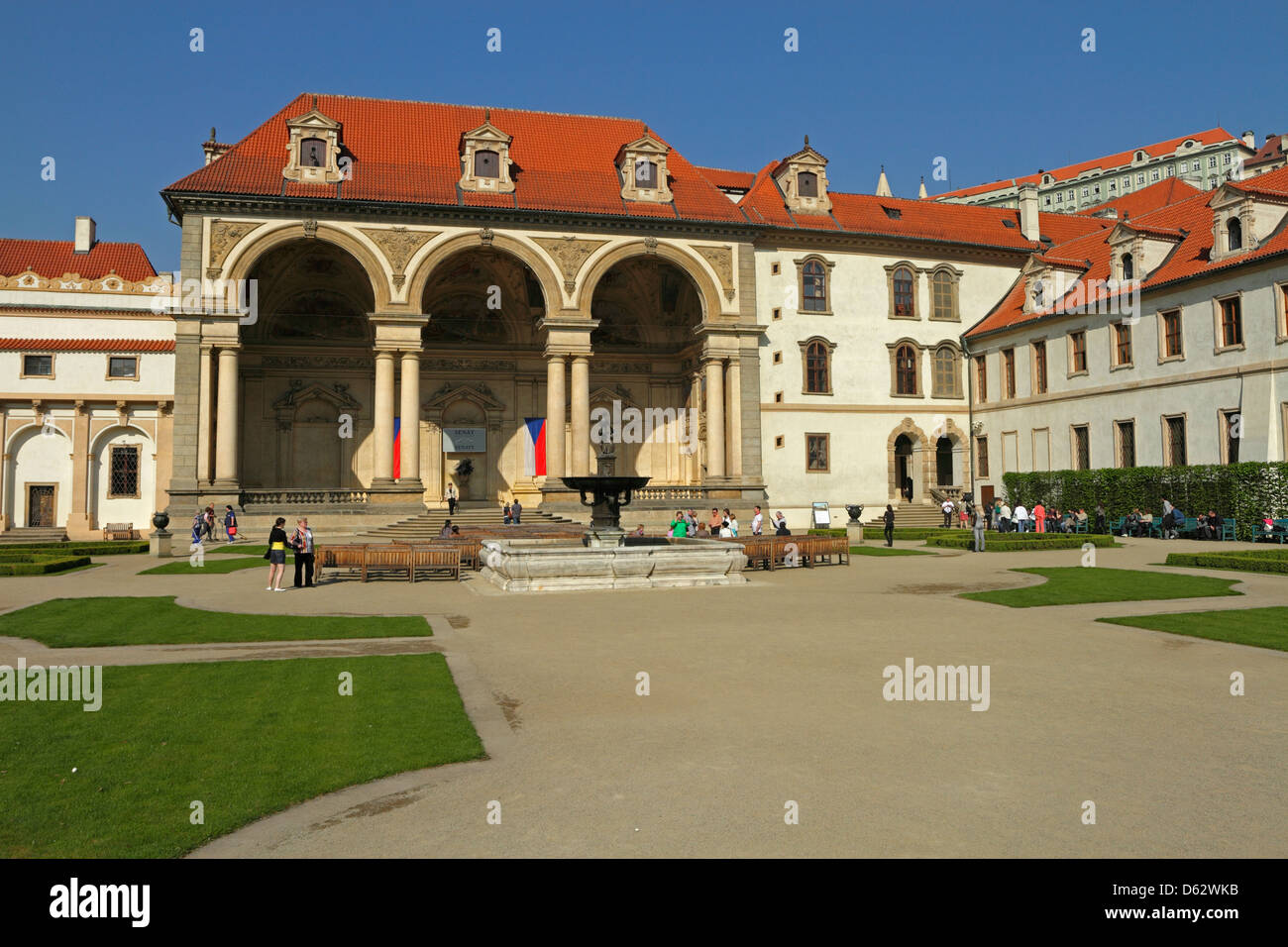 Wallenstein palace -Fotos und -Bildmaterial in hoher Auflösung – Alamy