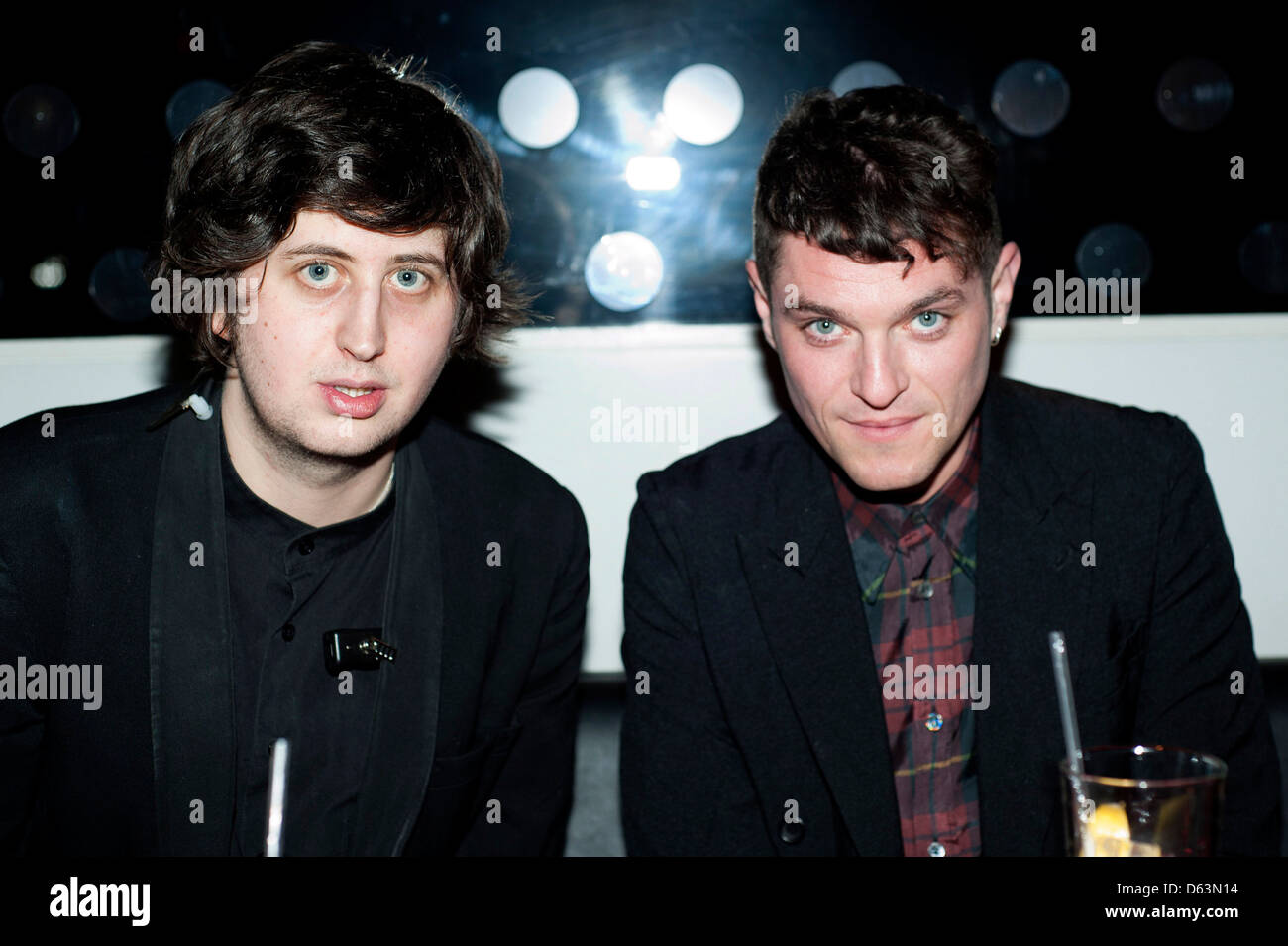 Ronnie Joice und Mathew Horne "Help Japan" Spendenaktion Event, Hilfe ...