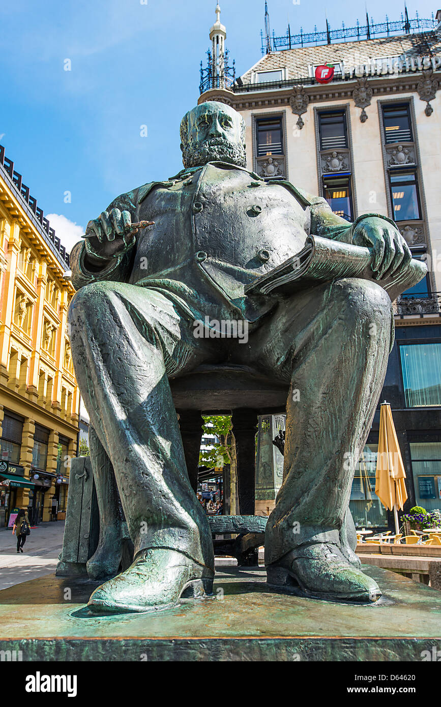 Christliche krohg statue -Fotos und -Bildmaterial in hoher Auflösung ...