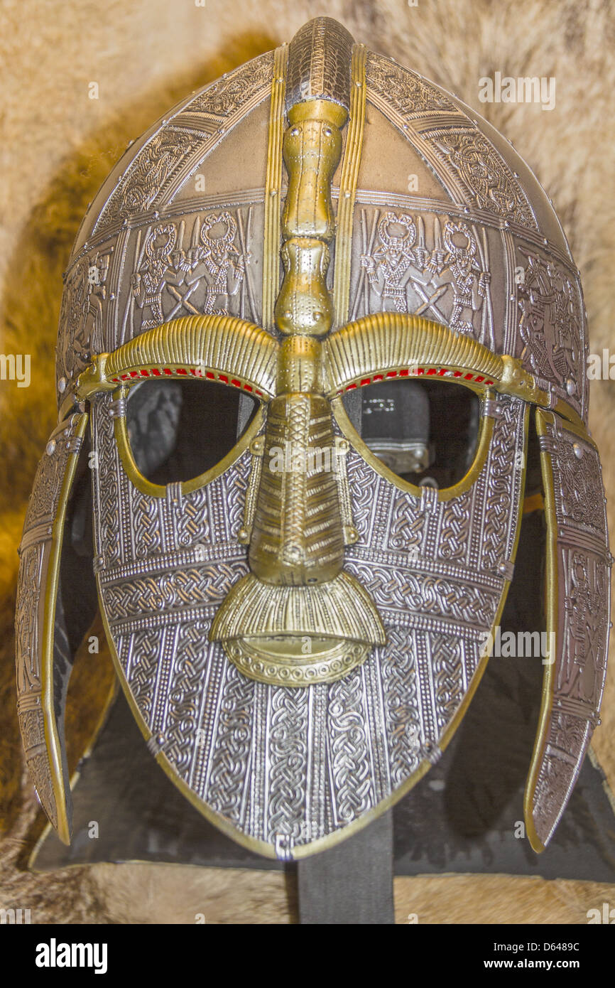 Anglo Saxon Helmet Stockfotos und -bilder Kaufen - Alamy
