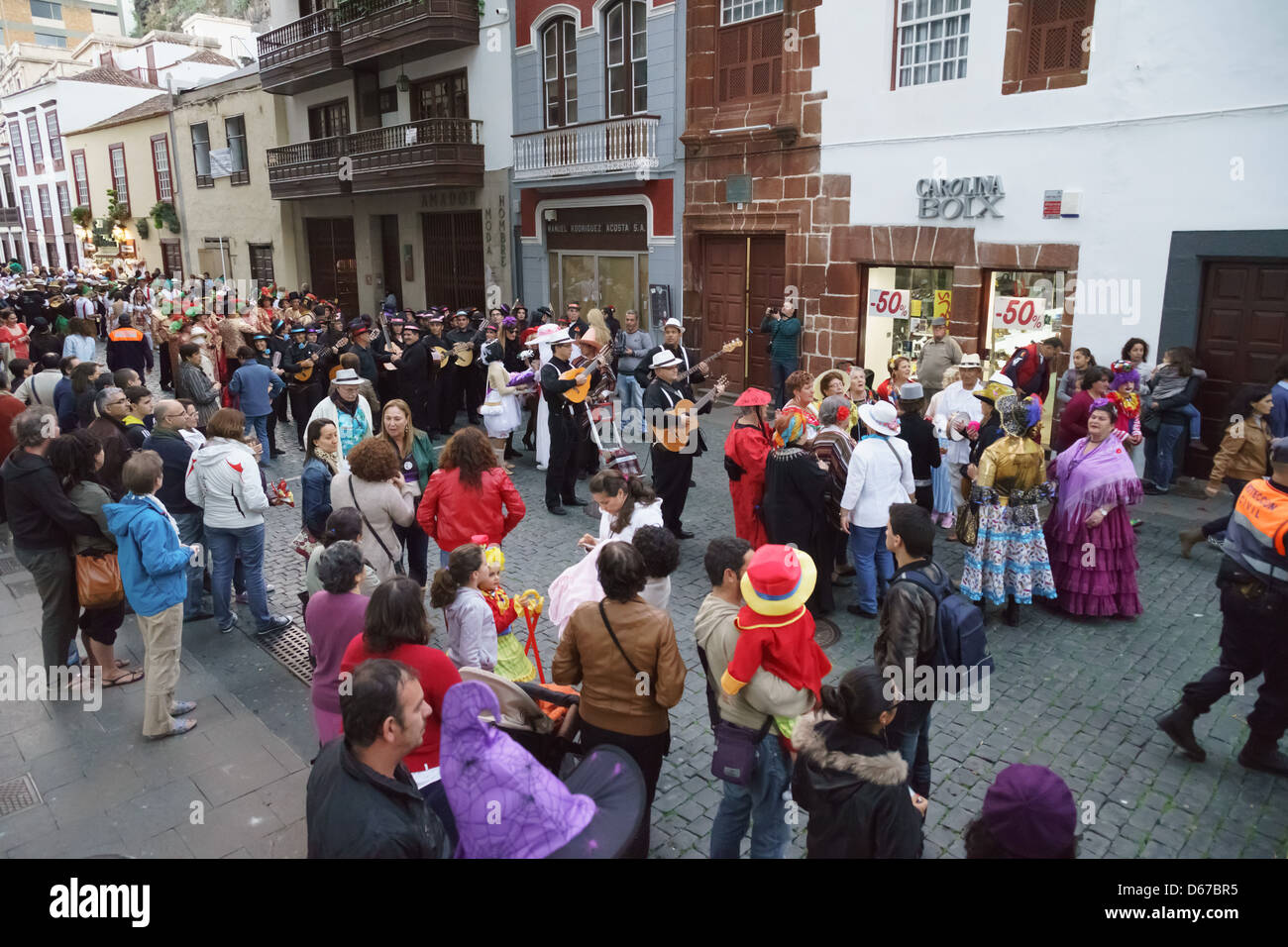La Palma, Kanarische Inseln - Santa Cruz, Carnaval de Los Indianos ...