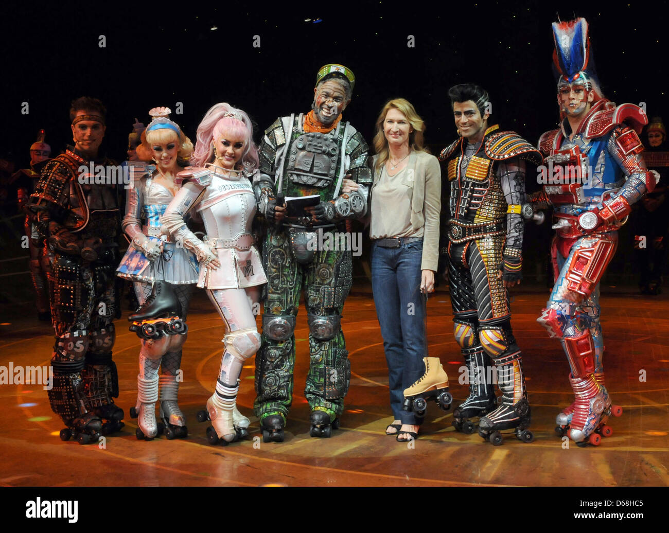 Musical starlight express -Fotos und -Bildmaterial in hoher Auflösung ...