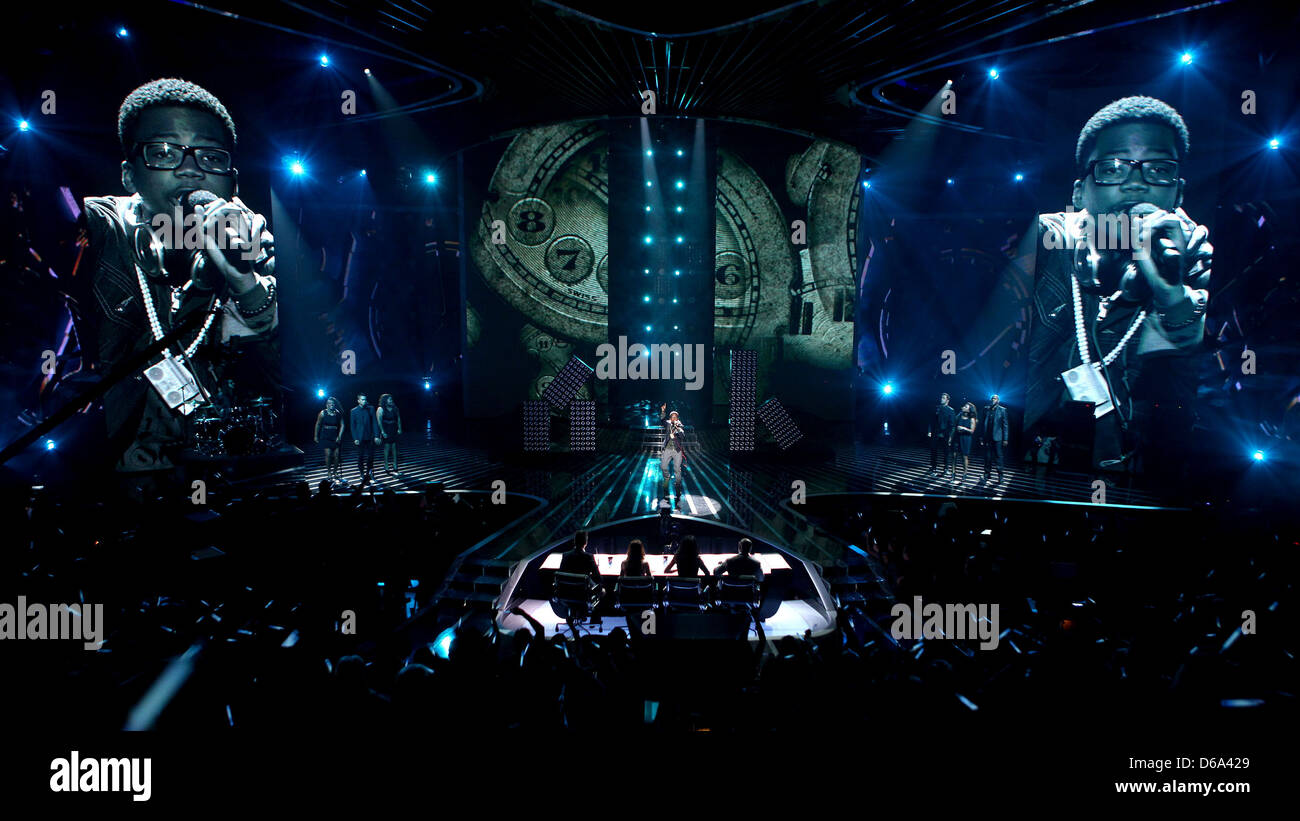 Live auftritt oder show -Fotos und -Bildmaterial in hoher Auflösung – Alamy