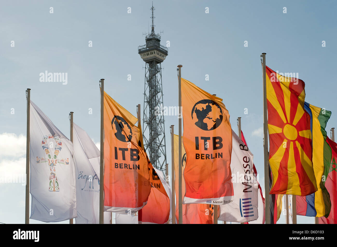 Itb logo design -Fotos und -Bildmaterial in hoher Auflösung – Alamy