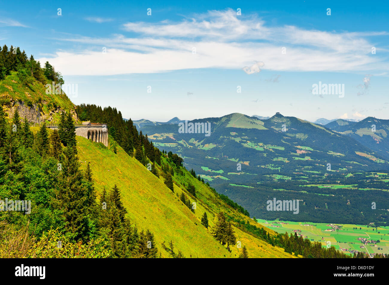 Bayerischer wald bauernhaus -Fotos und -Bildmaterial in hoher Auflösung – Alamy