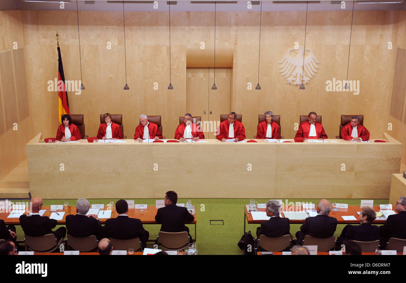 Bundesrichter in roben -Fotos und -Bildmaterial in hoher Auflösung – Alamy