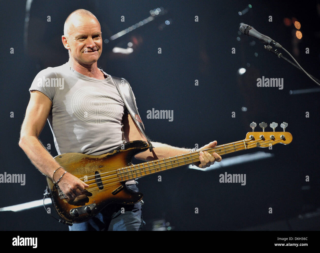 Britischer Rock-Musiker Sting (Gordon Matthew Thomas Sumner) Prforms ...