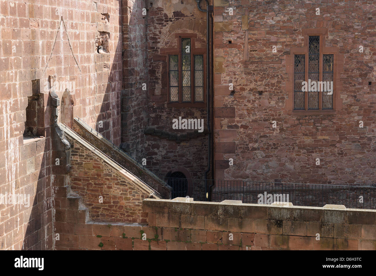 Eingang zum heidelberger schloss -Fotos und -Bildmaterial in hoher Auflösung – Alamy