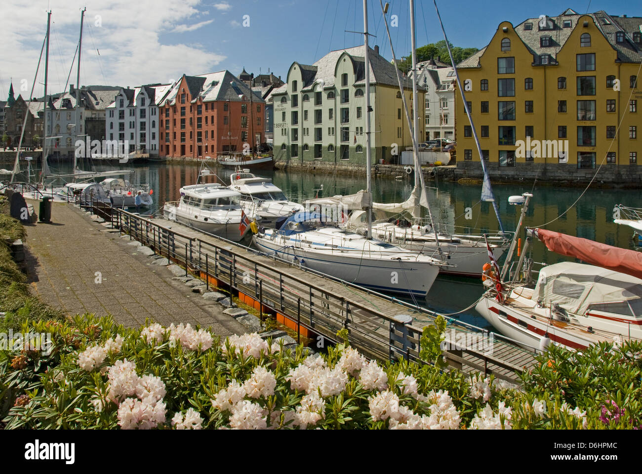 Alesund hafen -Fotos und -Bildmaterial in hoher Auflösung - Seite 2 - Alamy