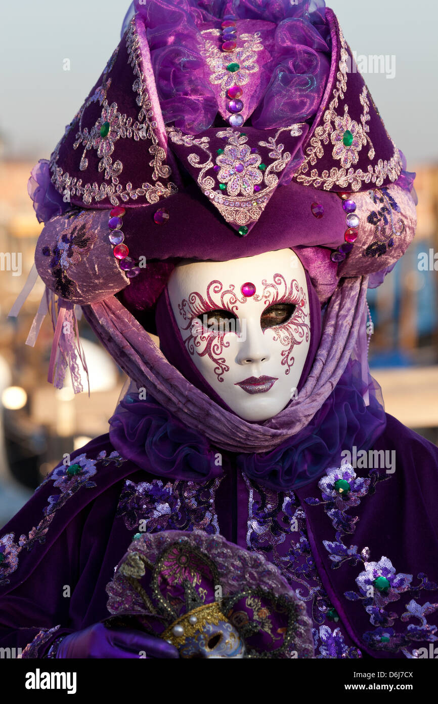 Venedig karneval masken -Fotos und -Bildmaterial in hoher Auflösung – Alamy